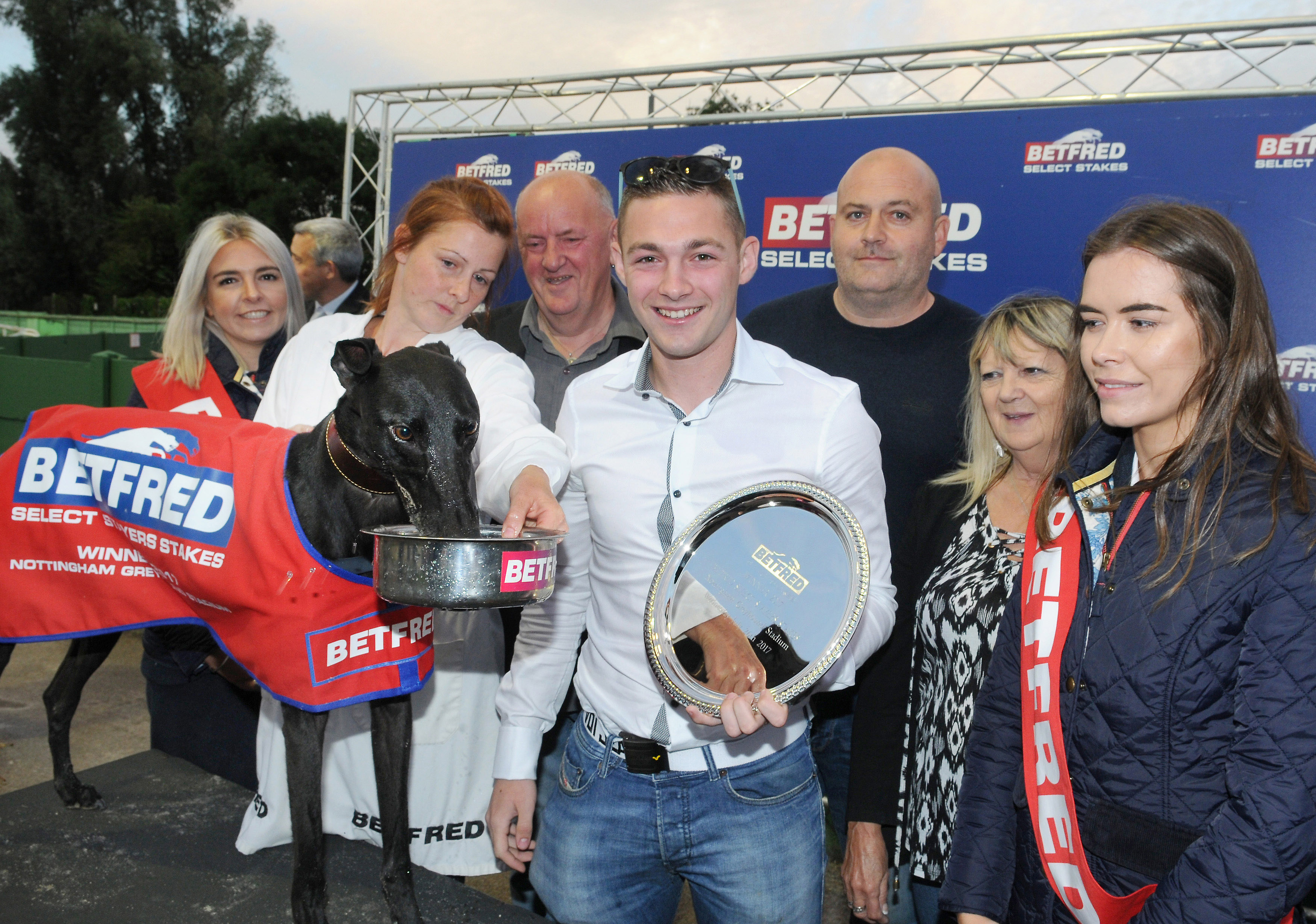 UPDATED : WILDCAT WINS SELECT THRILLER - Greyhound Star | News from the ...