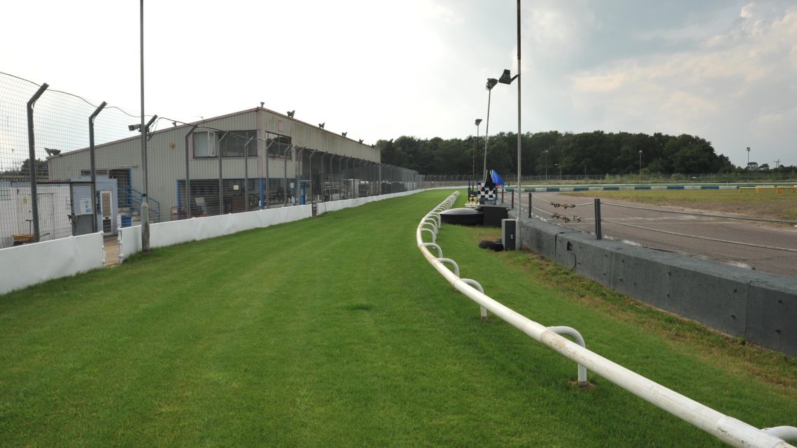 SWAFFHAM SCHOOLING TRACK - Greyhound Star | News from the Greyhound ...